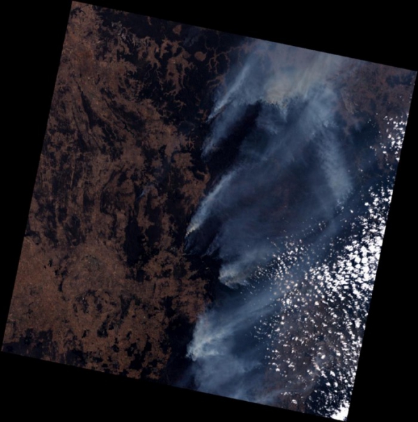 Monitoring Australian Bushfires from Space - Arlula